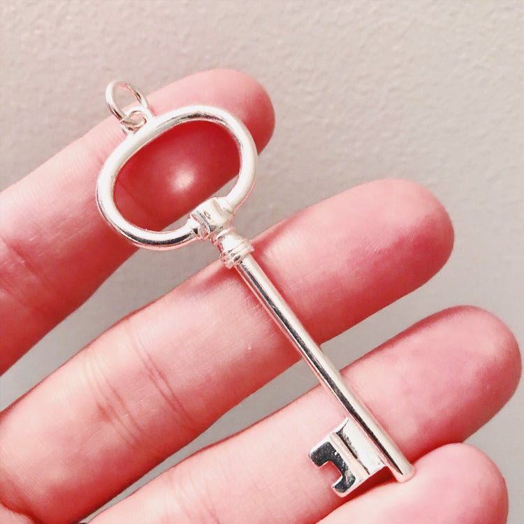 Classic Sterling Silver Skeleton Key Pendant – apop // apoptosisnyc.com